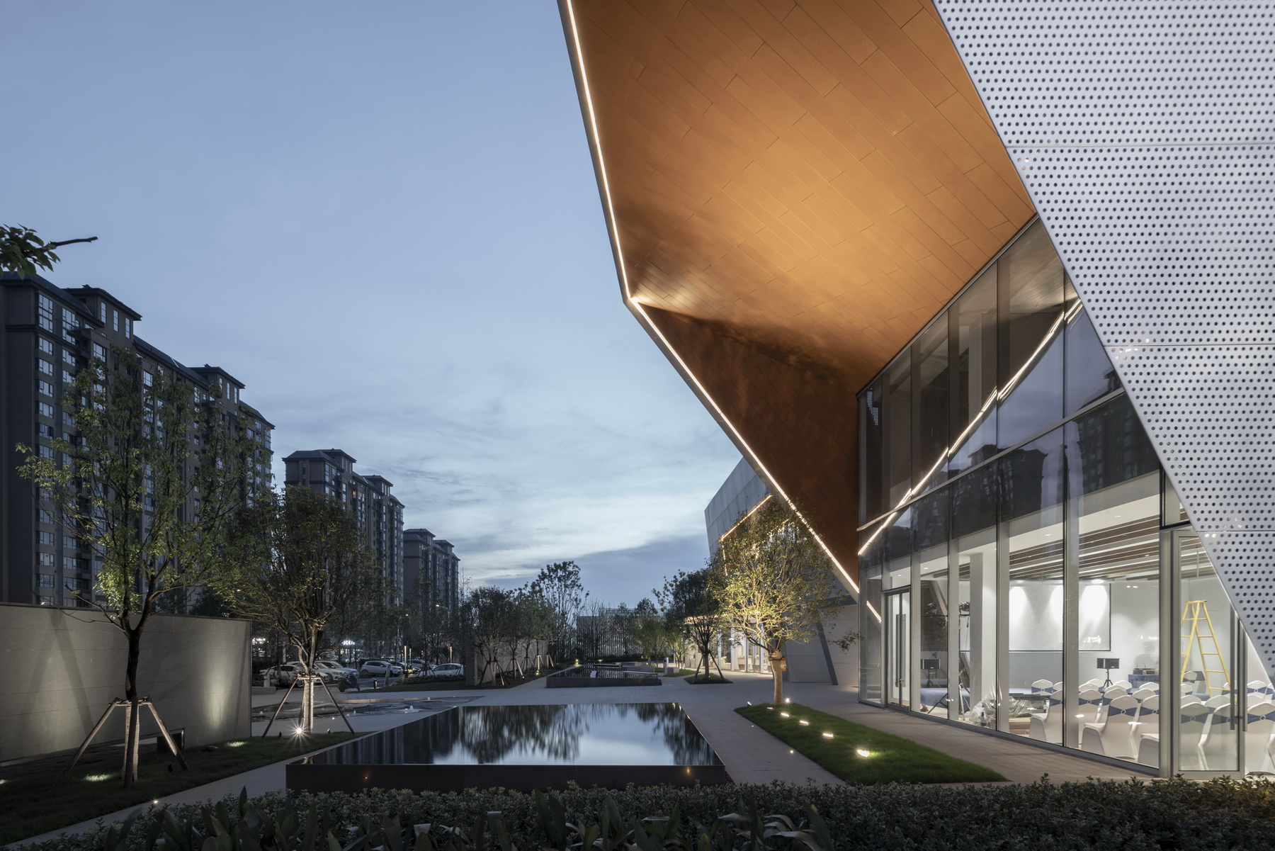 Decorative Metal Wall Panels: Elevating Modern Architecture - High ...